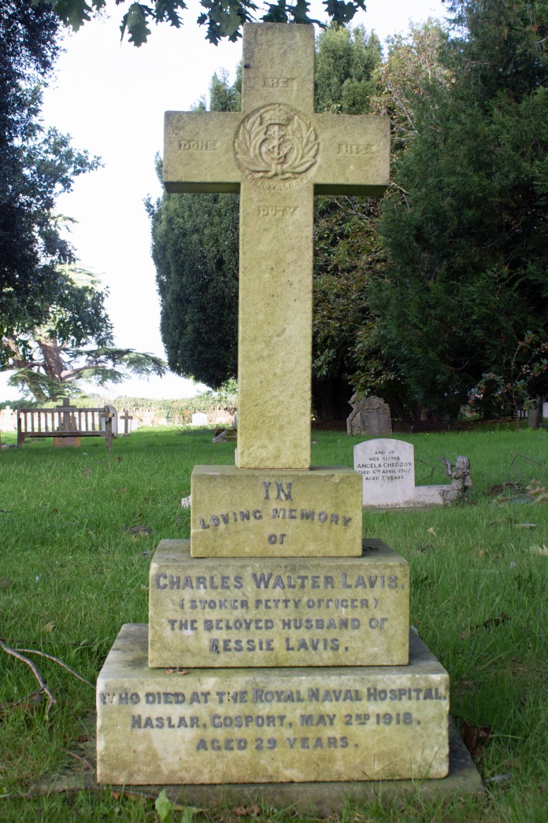 CWG: Stoker Petty Officer Charles Lavis | Death and Service